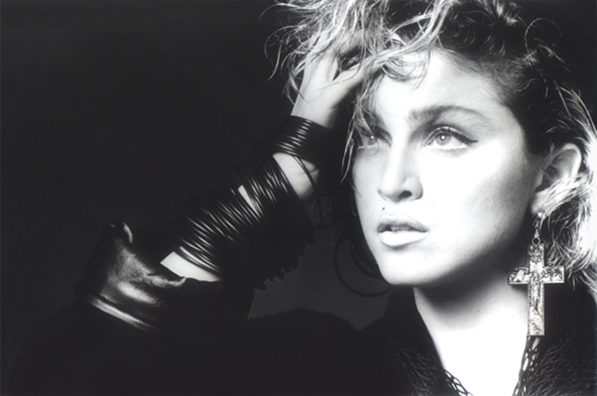 PORTFOLIO: CURTIS KNAPP – DIVINA MADONNA