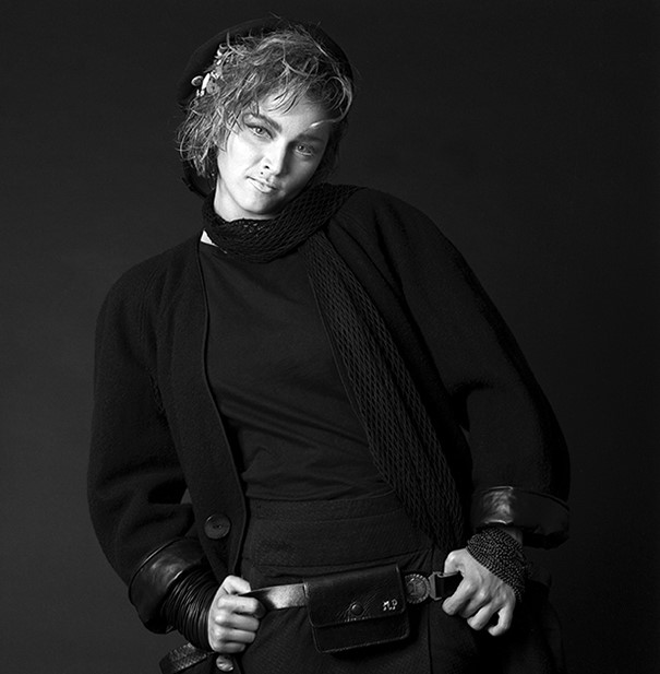 PORTFOLIO: CURTIS KNAPP – DIVINA MADONNA