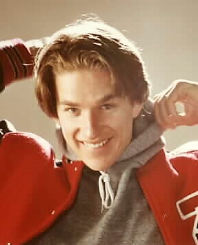 Matthew Modine 01 – DIVINA MADONNA