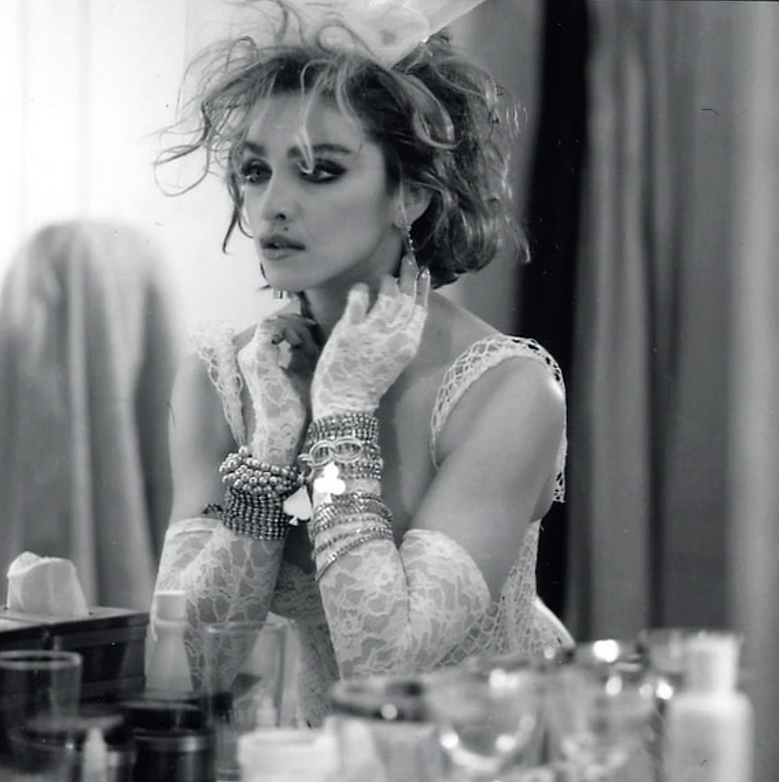 PORTFOLIOS: STEVEN MEISEL 1984 – «VIRGIN» – DIVINA MADONNA