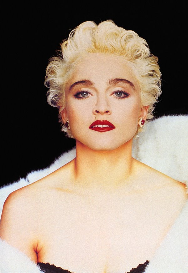 PORTFOLIOS: ALBERTO TOLOT 1986 – DIVINA MADONNA