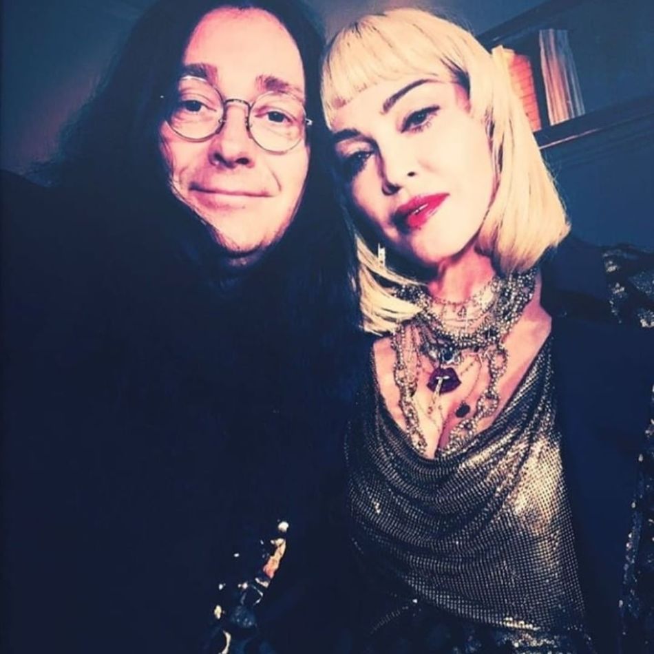 «GOD CONTROL» – DIVINA MADONNA