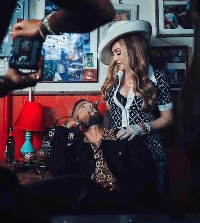 PORTFOLIOS: RICARDO GOMES PARA «ROLLING STONE» – DIVINA MADONNA