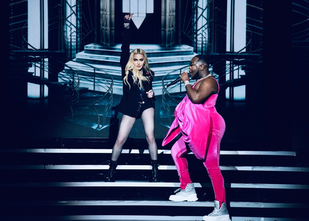 COLABORACIONES: «MATERIAL GWORLLLL» – DIVINA MADONNA