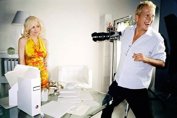 PORTFOLIOS: MARIO TESTINO – «VERSACE» – DIVINA MADONNA