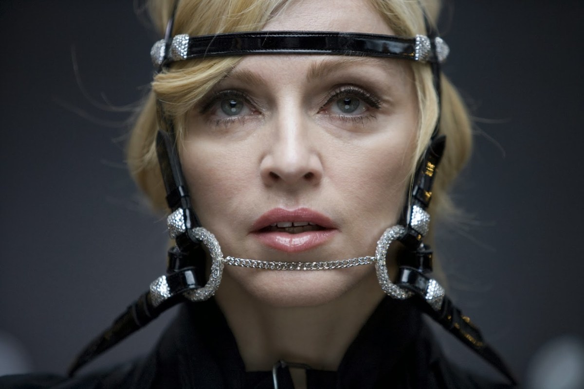PORTFOLIOS: STEVEN KLEIN – «W» MAG – DIVINA MADONNA