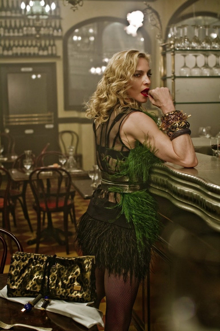 PORTFOLIOS: STEVEN MEISEL – «LOUIS VUITTON» – DIVINA MADONNA