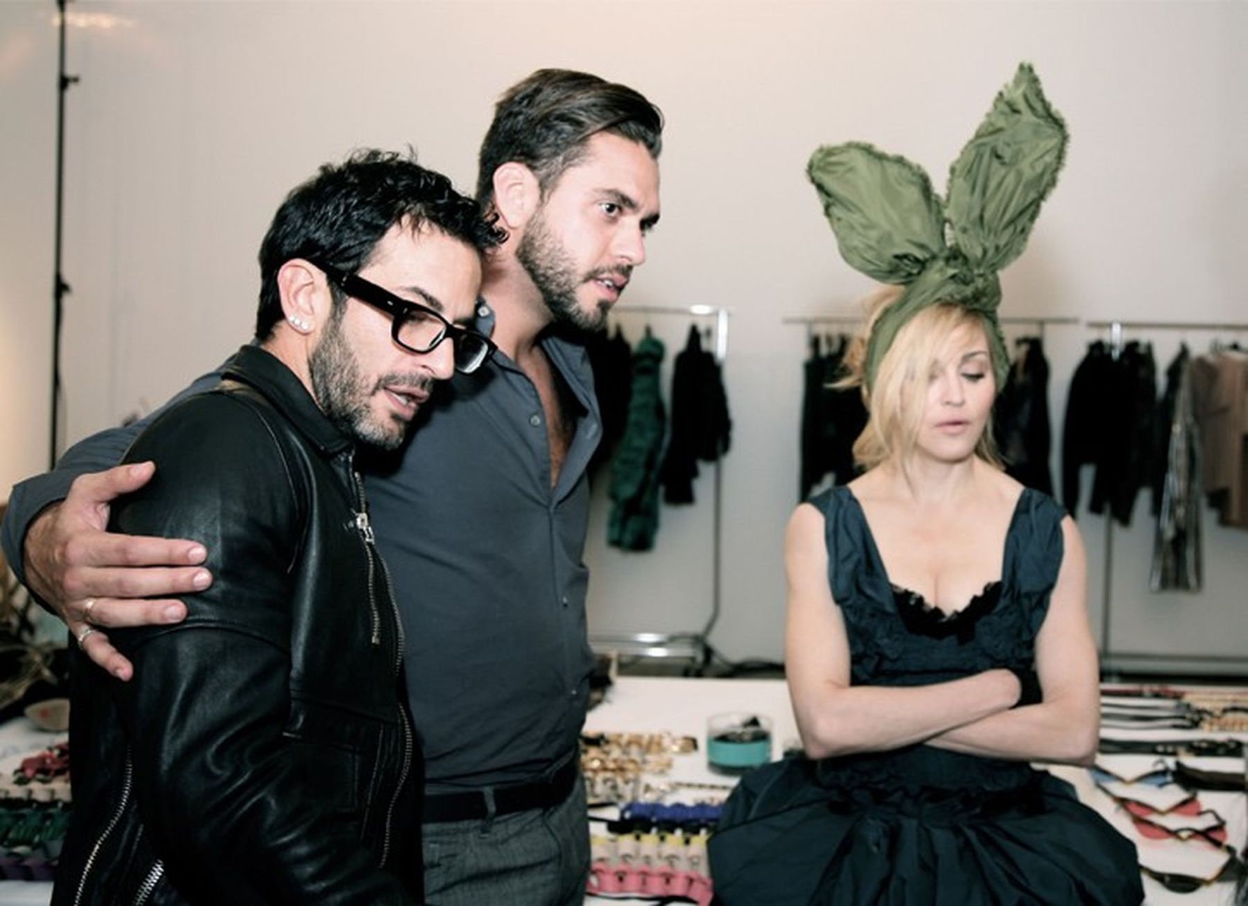 PORTFOLIOS: STEVEN MEISEL – «LOUIS VUITTON» – DIVINA MADONNA