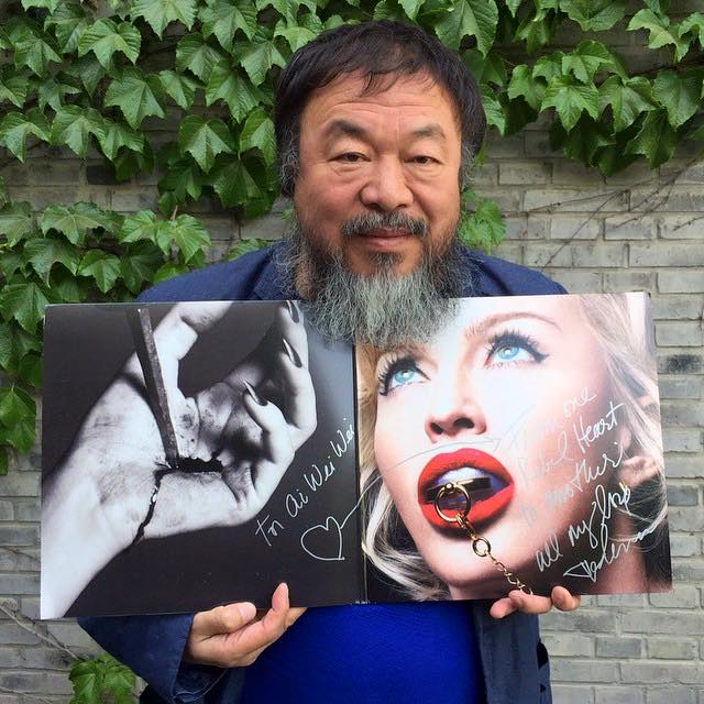 MADONNA Y AI WEI WEI – DIVINA MADONNA